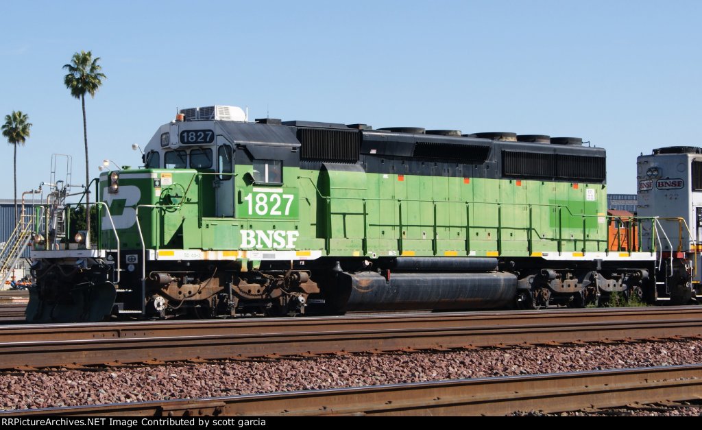 BNSF 1827
